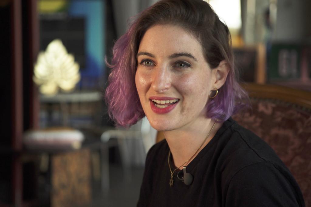 Bilder zu «Reporter»: Anna Rosenwassers queere Welt - Medienportal - SRF