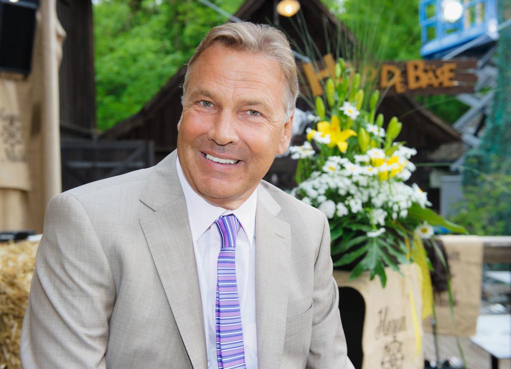 SRF gedenkt Kurt Zurfluh - Medienportal - SRF